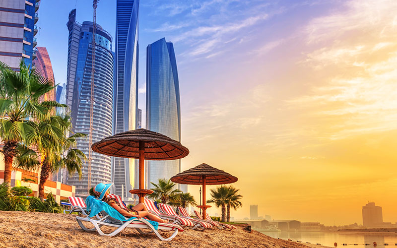 Dubai in August: Weather, Top Attractions, and Travel Tips